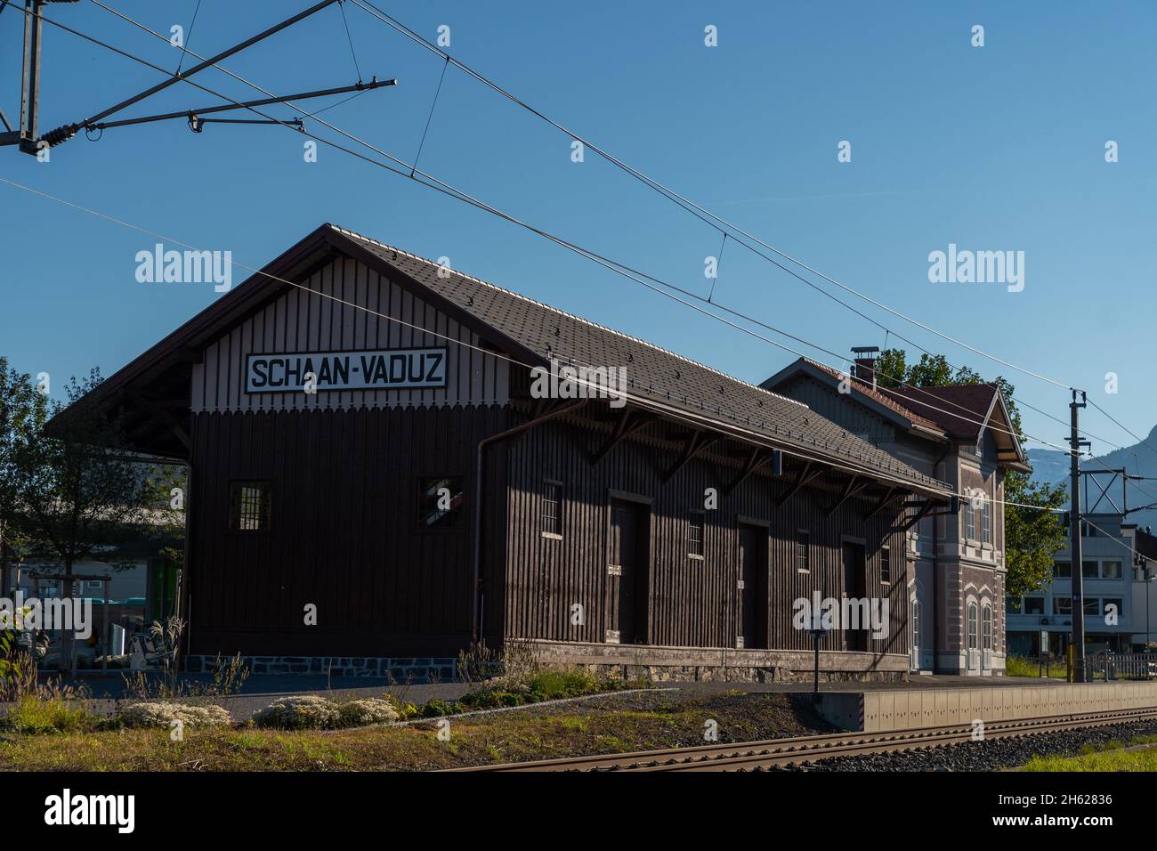 Magnificent station architecture hi-res stock photography and images ...