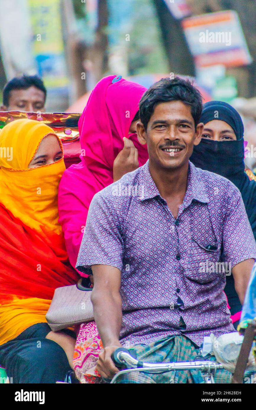 Female rickshaw rider hi-res stock photography and images - Alamy