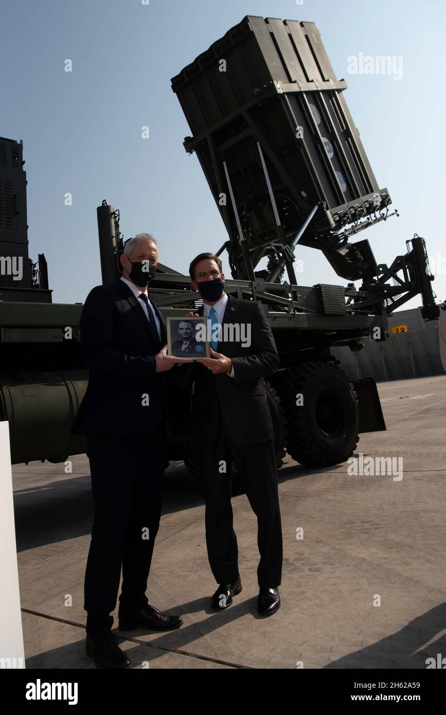 Reportage: During a tour of the Iron Dome display, Defense Secretary Dr ...