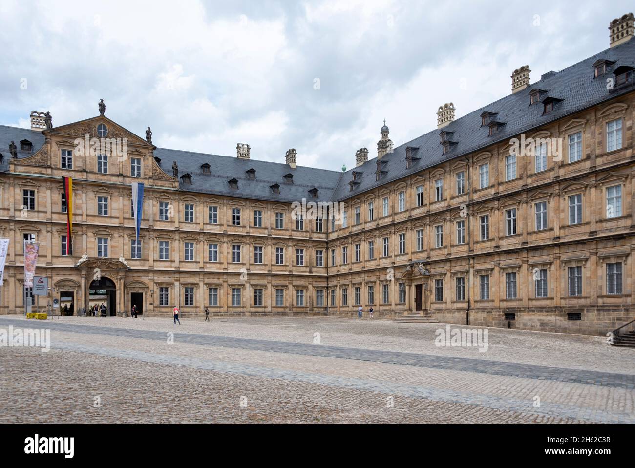 Neue residenz am domplatz hi-res stock photography and images - Alamy