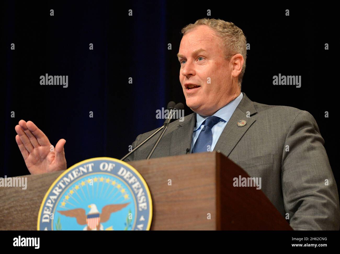 Pentagon auditorium hi-res stock photography and images - Alamy