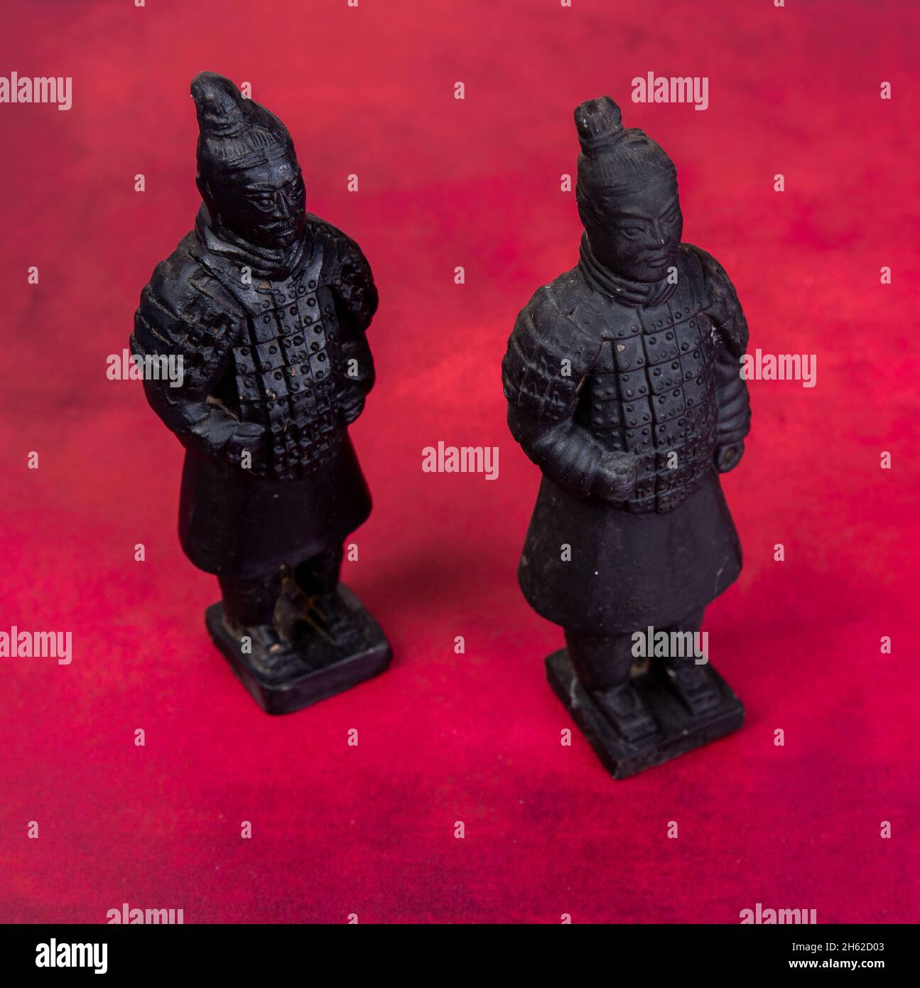Pair of small Terracotta Warriors statues with red background - product ...