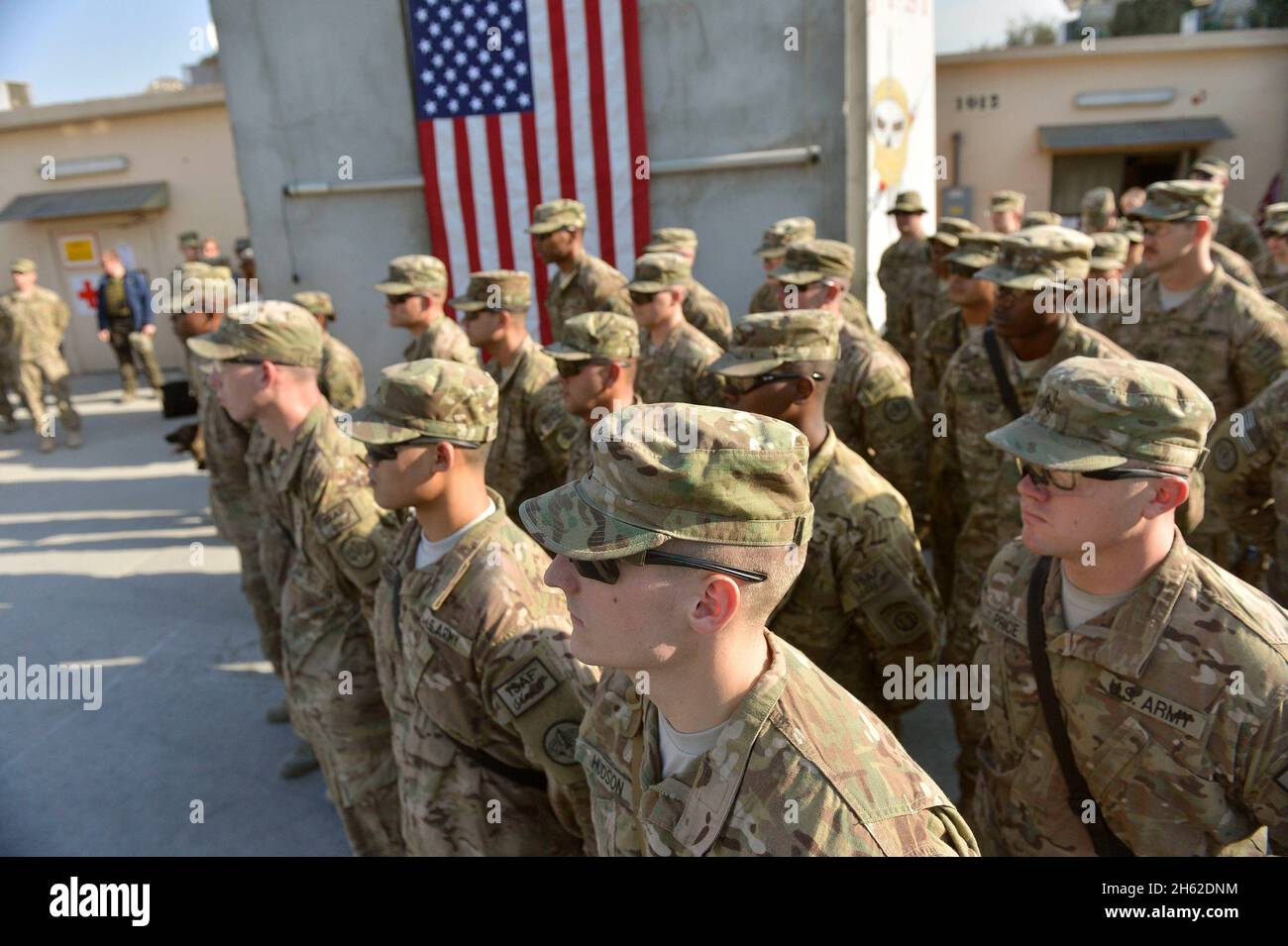 Nov 27 hi-res stock photography and images - Alamy