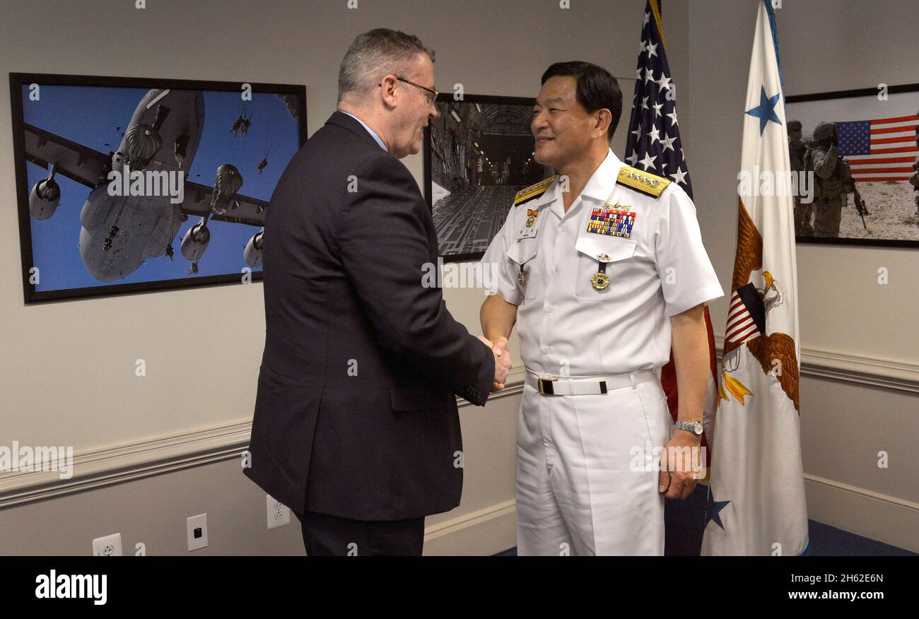The republic of korea chief of naval operations hi-res stock ...