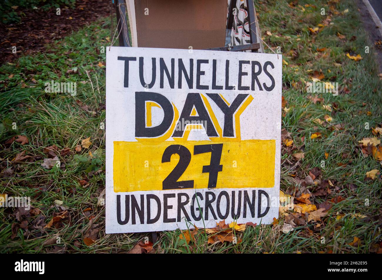 Wendover, UK. 12th November, 2021. Anti HS2 protesters at a new camp ...
