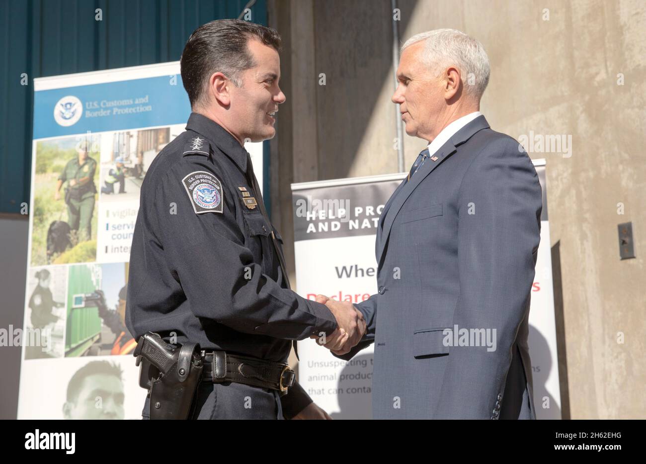 Robert e perez hi-res stock photography and images - Alamy