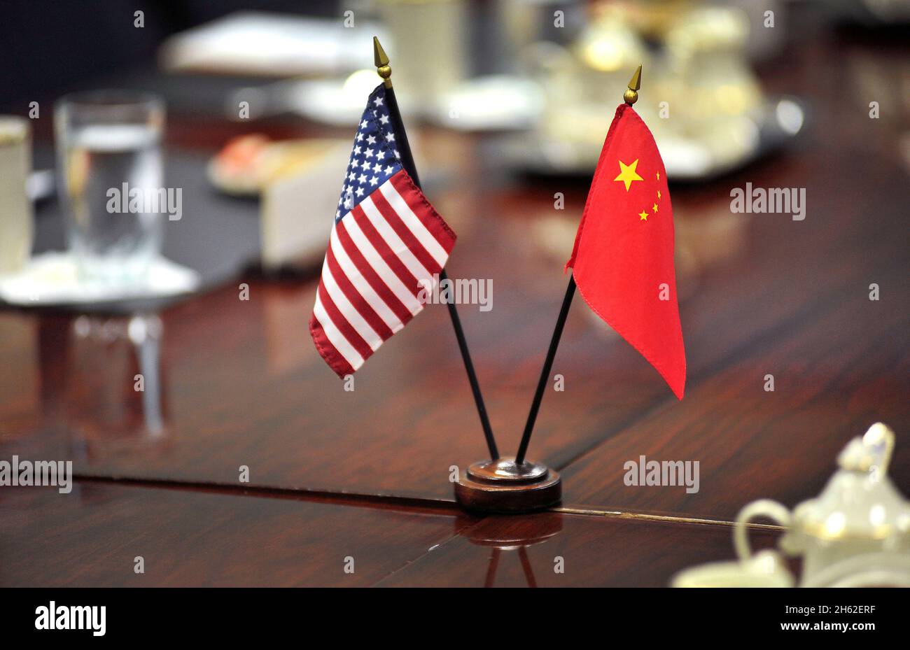 Flags stand hi-res stock photography and images - Alamy