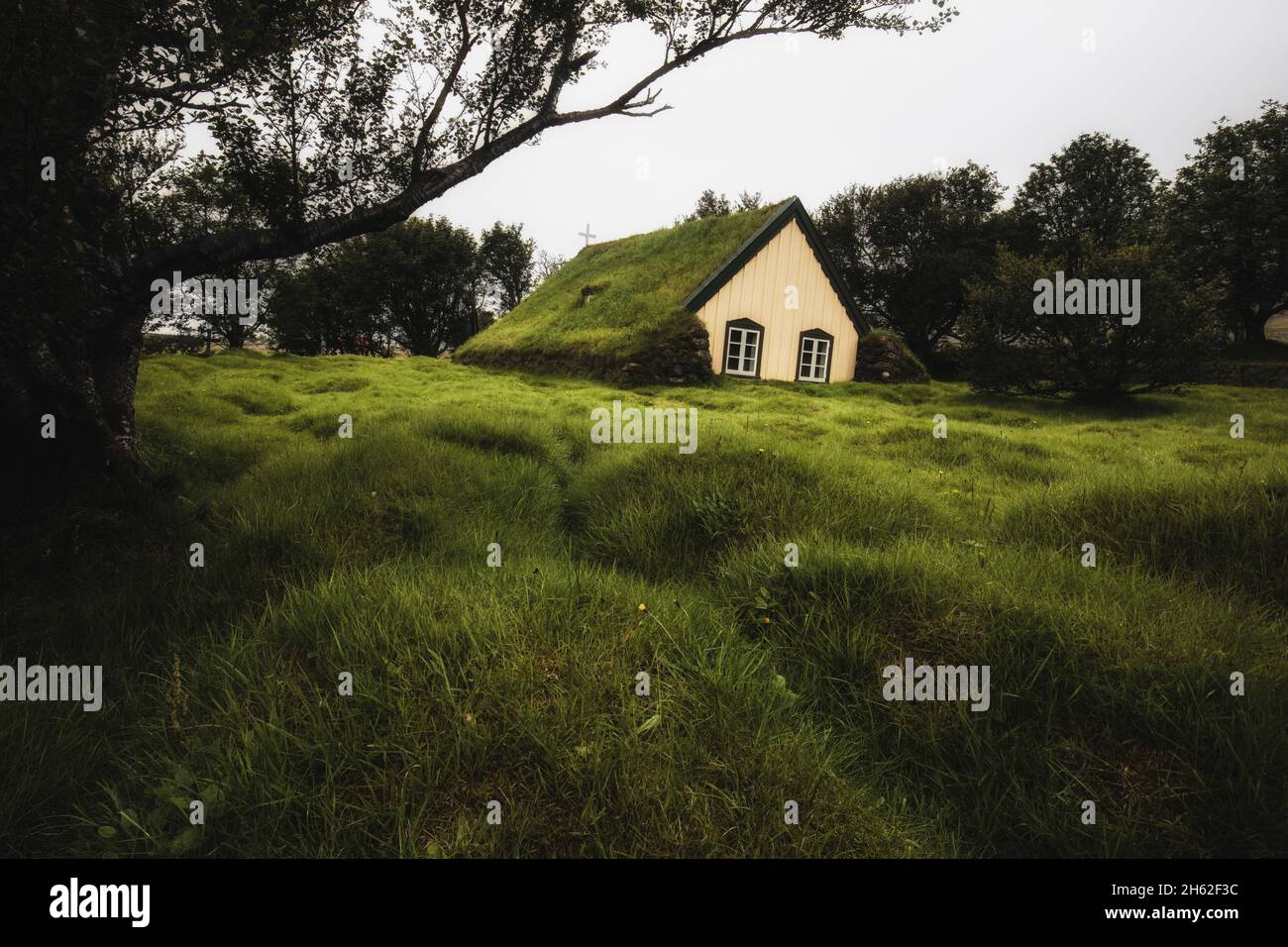 Turf roofs hi-res stock photography and images - Alamy