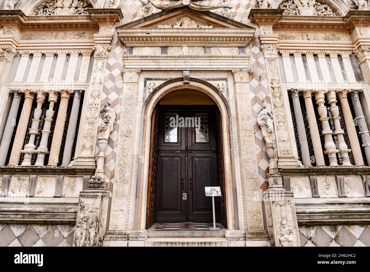Bergamo colleoni chapel decoration hi-res stock photography and images ...