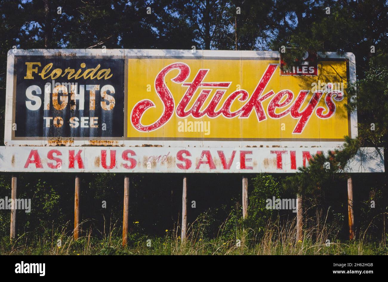 Stuckeys sign hi-res stock photography and images - Alamy