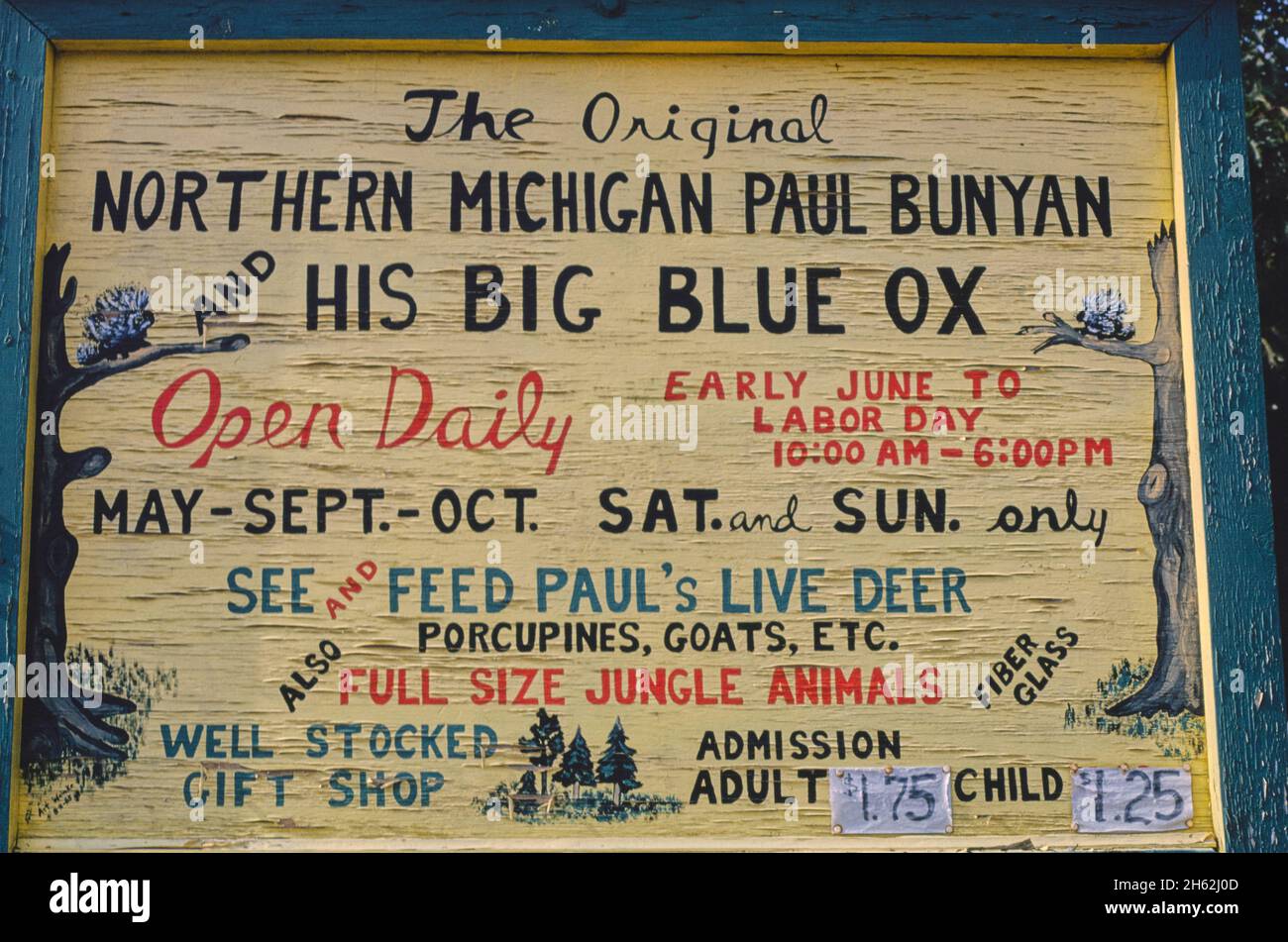 Paul bunyans lookout sign hi-res stock photography and images - Alamy