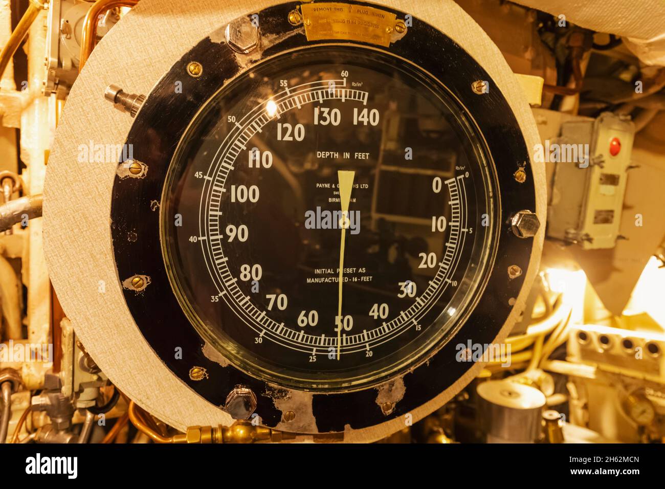Submarine Depth Gauge