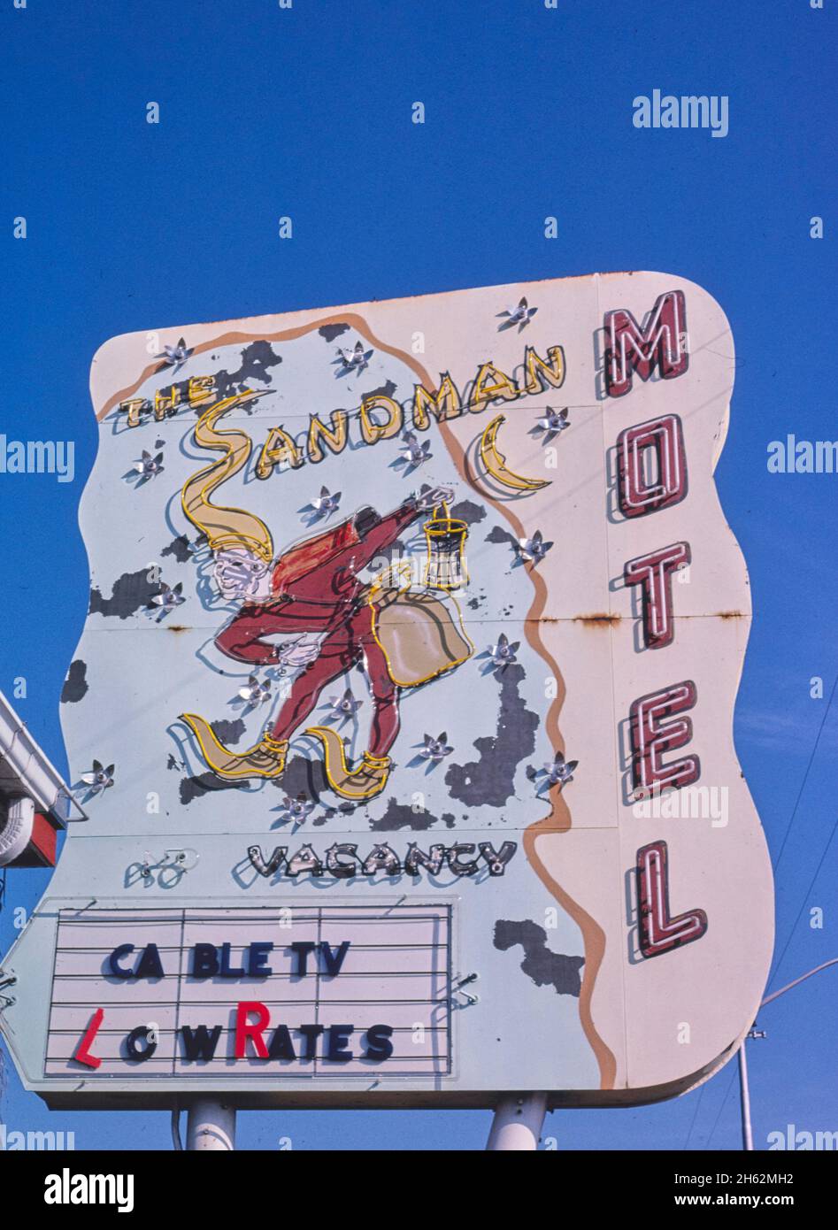 Sandman motel sign hi-res stock photography and images - Alamy
