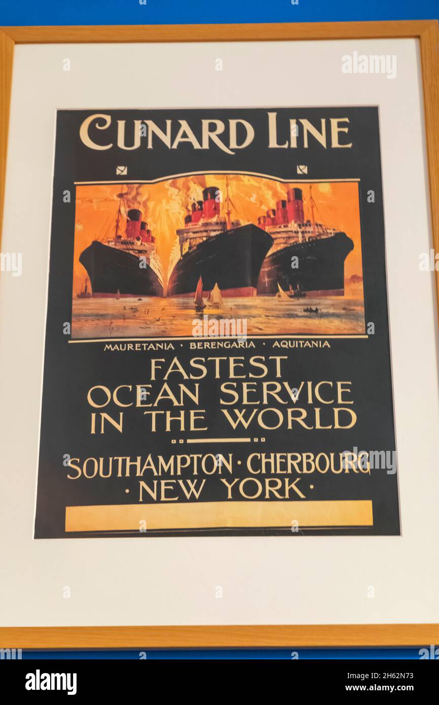 Cunard poster southampton hi-res stock photography and images - Alamy