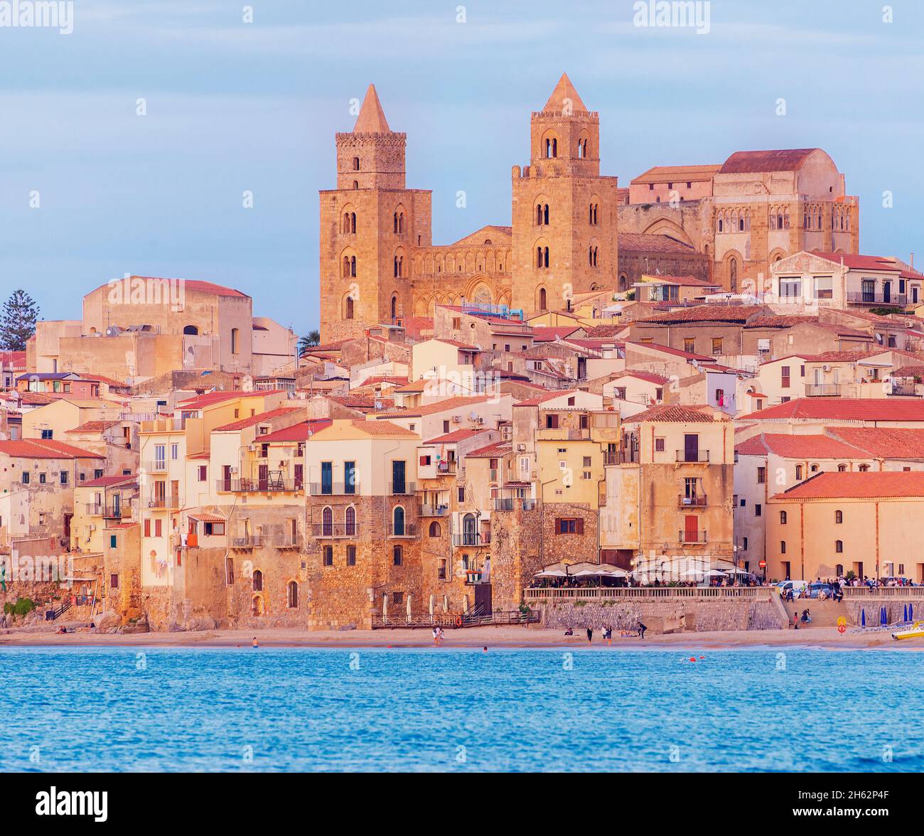 Cefalu historic district hi-res stock photography and images - Alamy