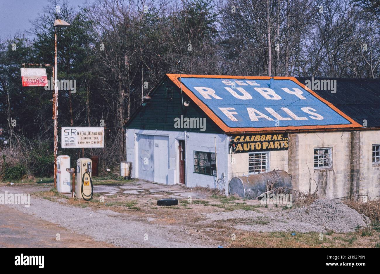 1990s gas station hi-res stock photography and images - Alamy