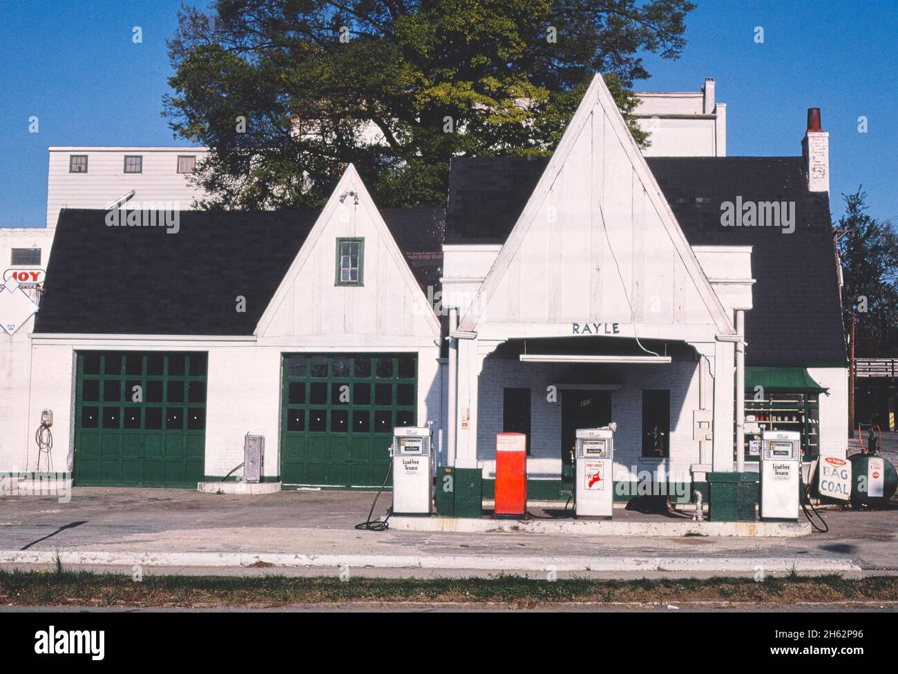 Rayle Texaco, Greensboro, North Carolina; ca. 1982 Stock Photo - Alamy