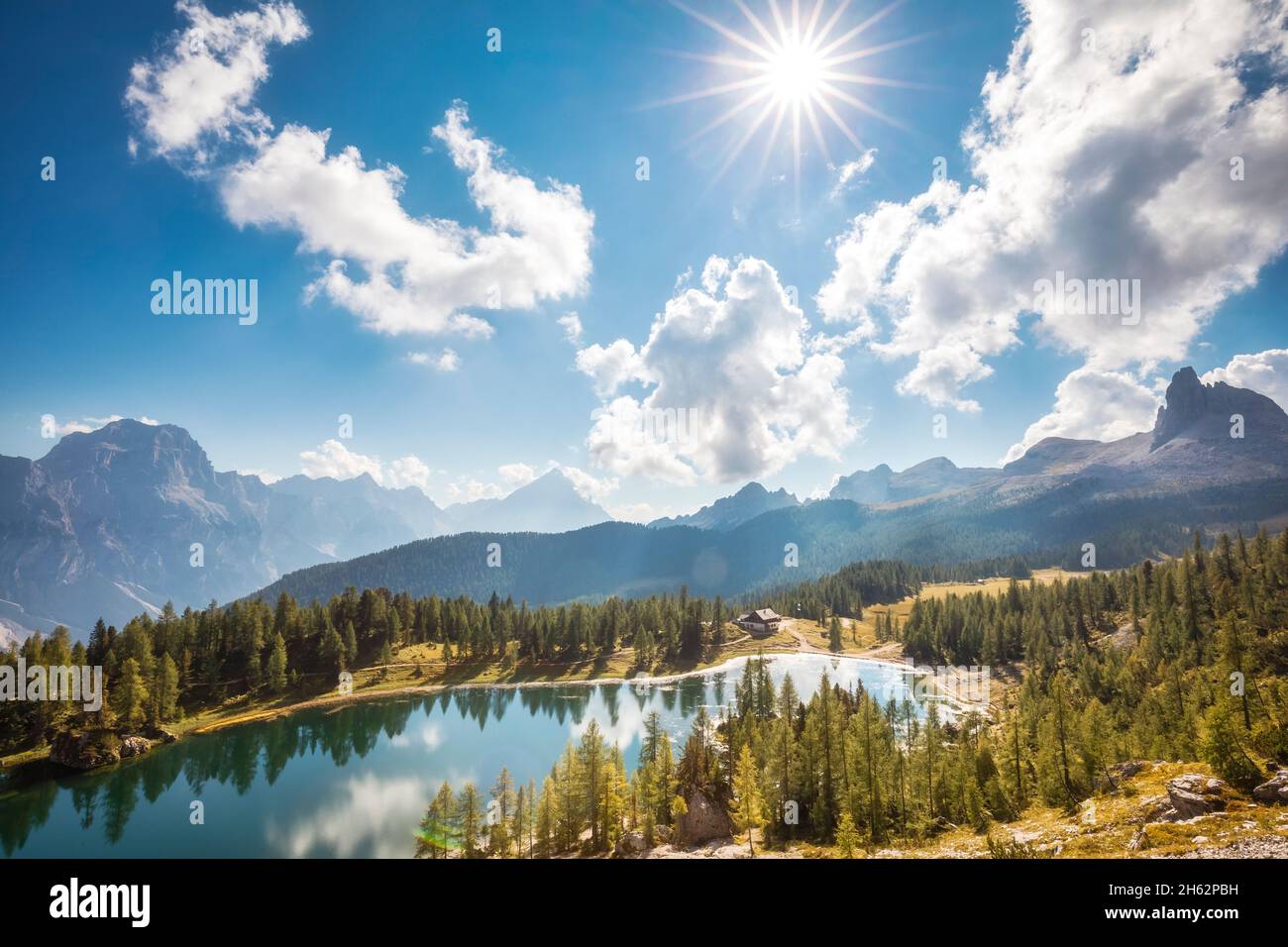 Lago di federa hi-res stock photography and images - Alamy