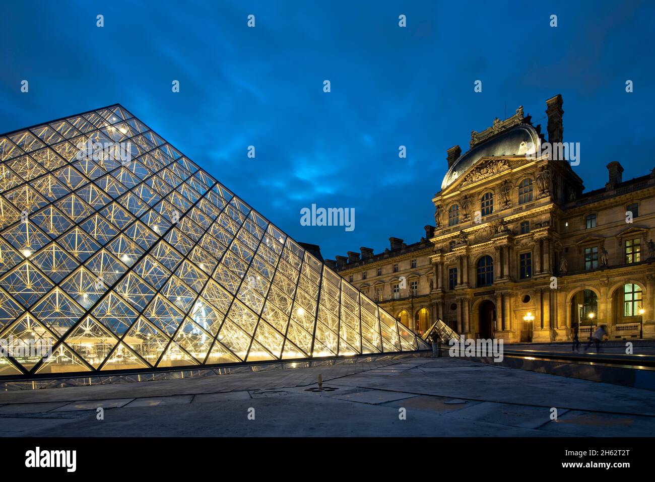 Louvre palace pyramid hi-res stock photography and images - Alamy