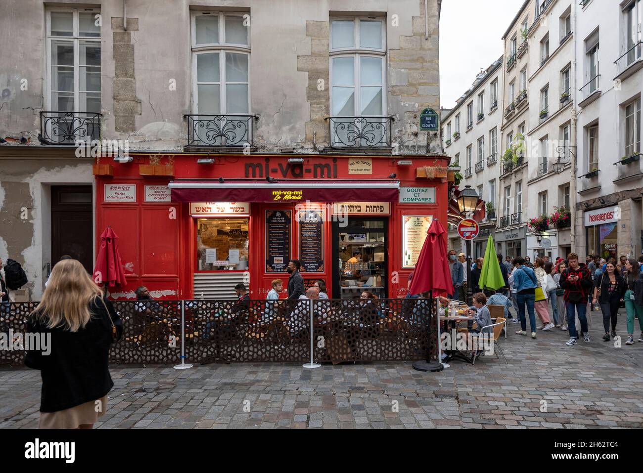 france,paris,mi-va-mi,well-known takeaway in the jewish marais district ...