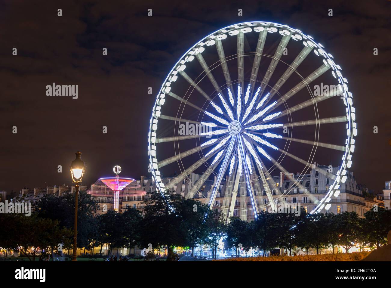 france,paris,ile-de-france,ferris wheel on place de la concorde Stock ...