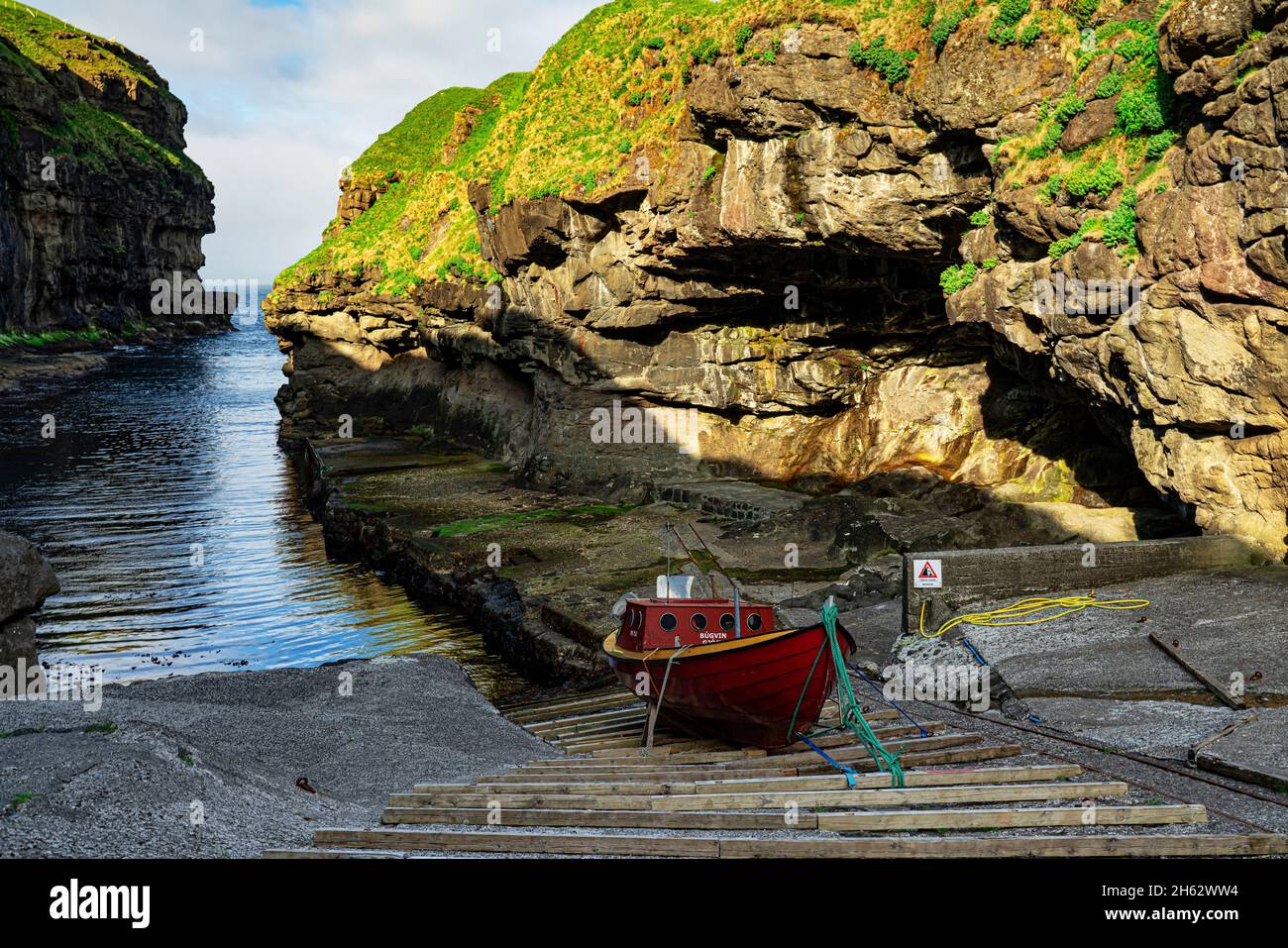 Gjogv natural harbor hi-res stock photography and images - Alamy