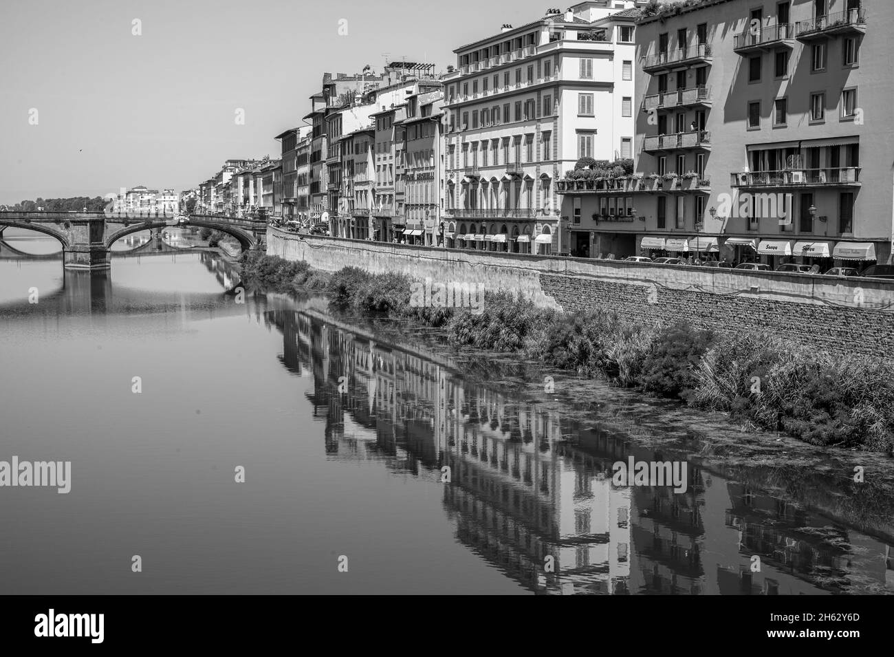 View river arno florence Black and White Stock Photos & Images - Alamy