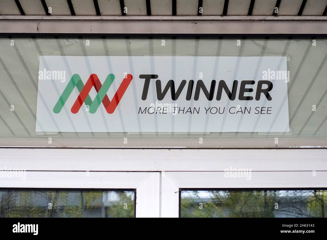 Twinner, High-resolution images enable a virtual 360-degree tour around ...