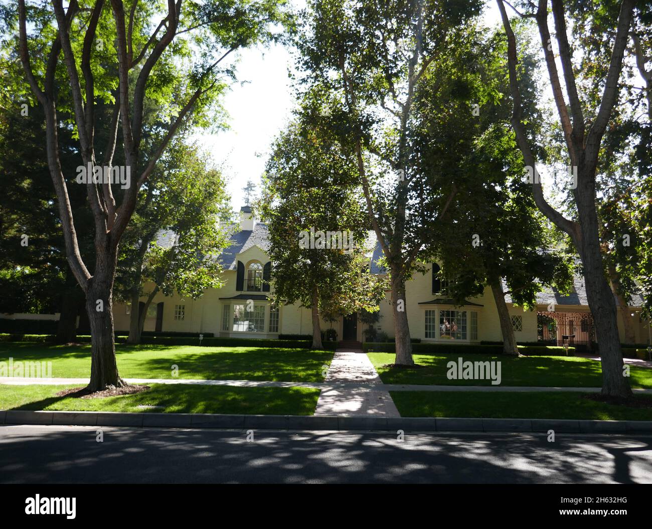 1001 n roxbury drive hi-res stock photography and images - Alamy