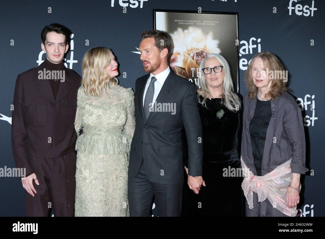 Los Angeles, CA. 11th Nov, 2021. Kodi Smit-McPhee, Kirsten Dunst ...