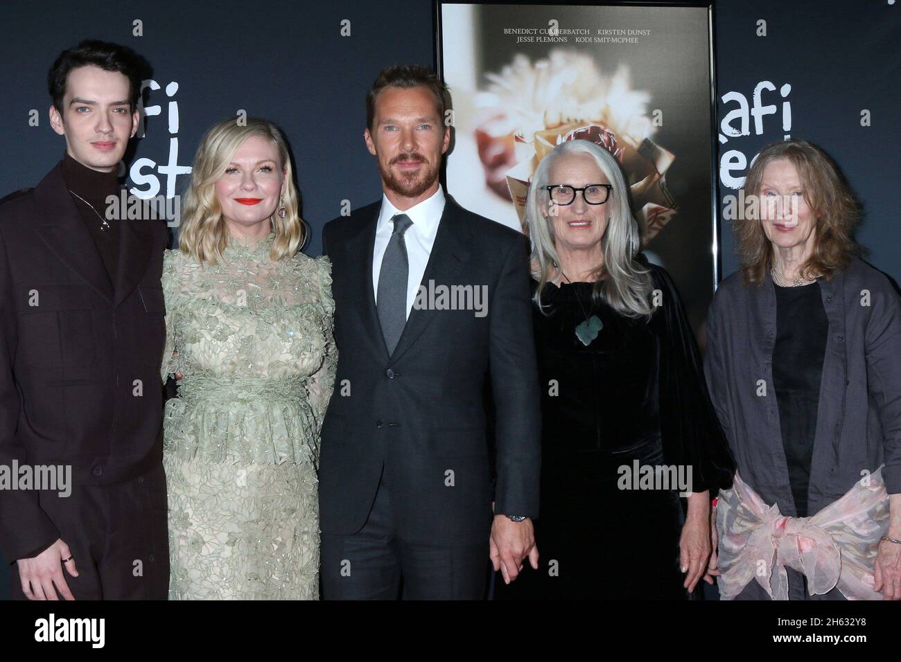 Los Angeles, CA. 11th Nov, 2021. Kodi Smit-McPhee, Kirsten Dunst ...