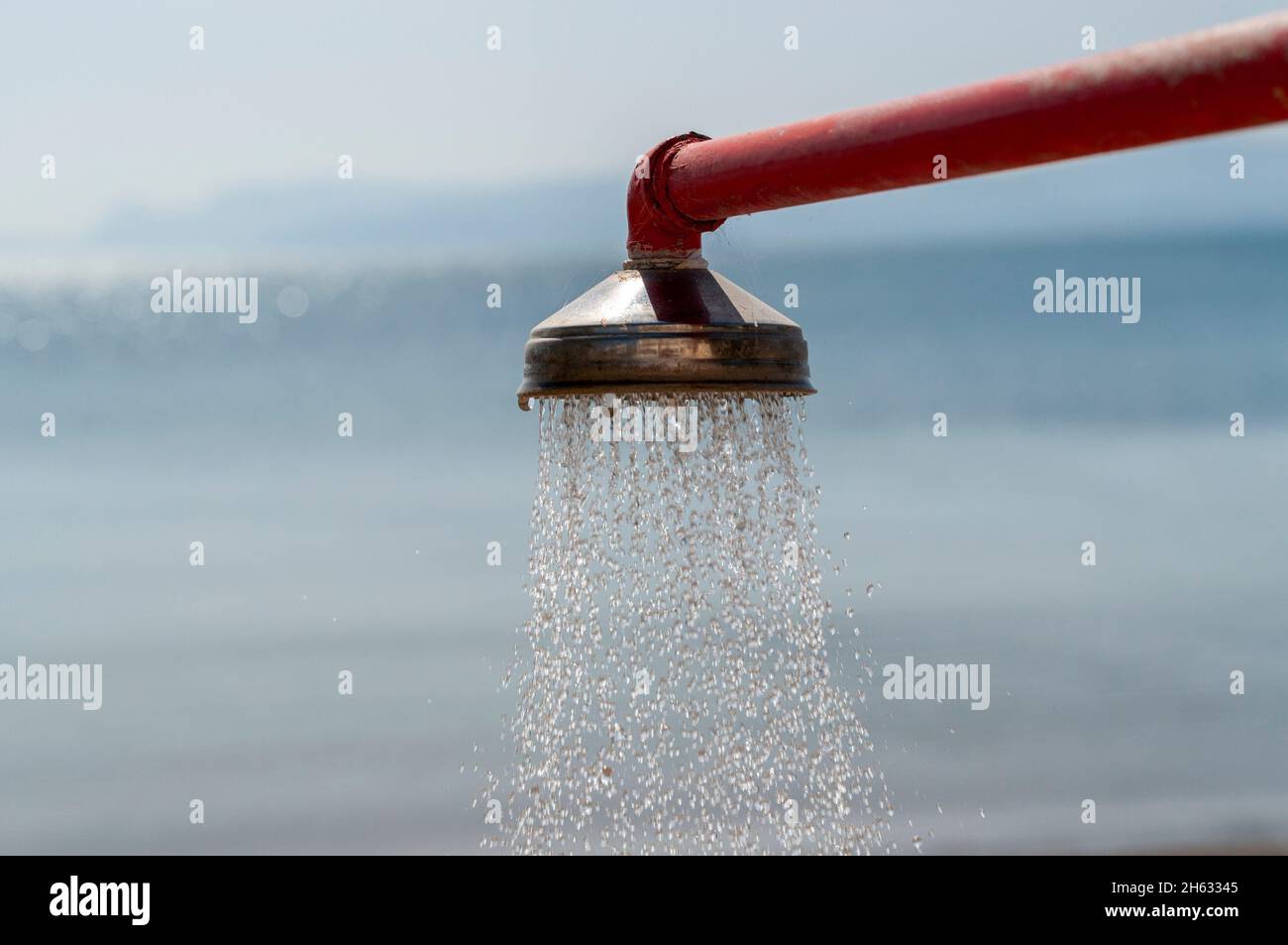 Shower running hi-res stock photography and images - Alamy