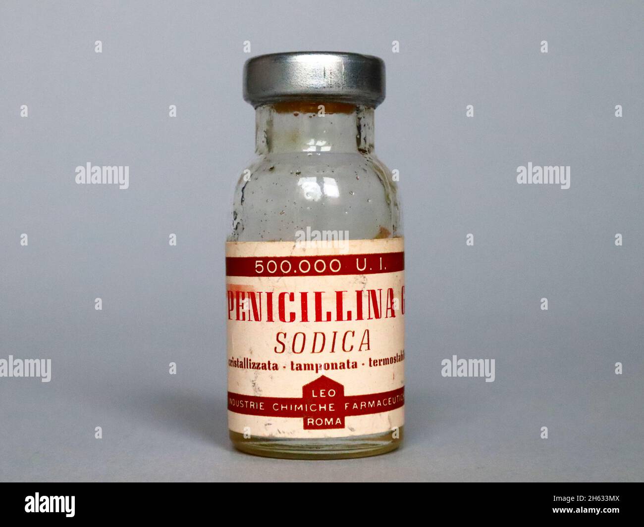 Vintage 1957 Vial of PENICILLIN G Produced by LEO Pharmaceutical ...