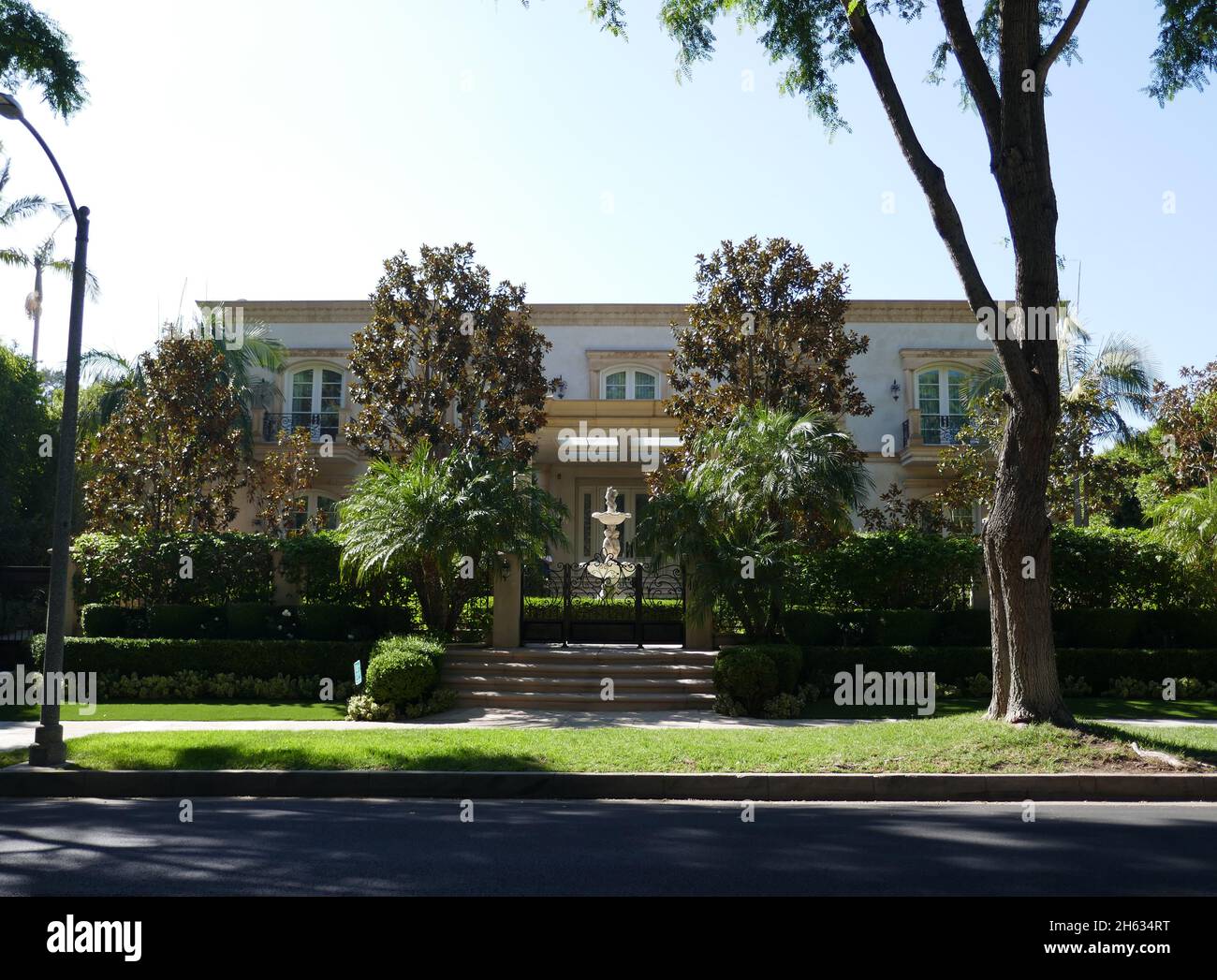 Ginny simms hi-res stock photography and images - Alamy
