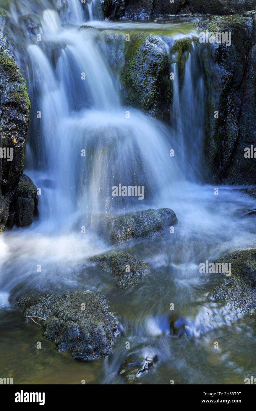 Blue water tones hi-res stock photography and images - Alamy