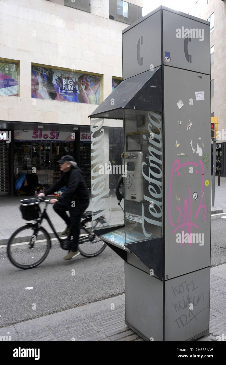 Telefonica cabin hi-res stock photography and images - Alamy