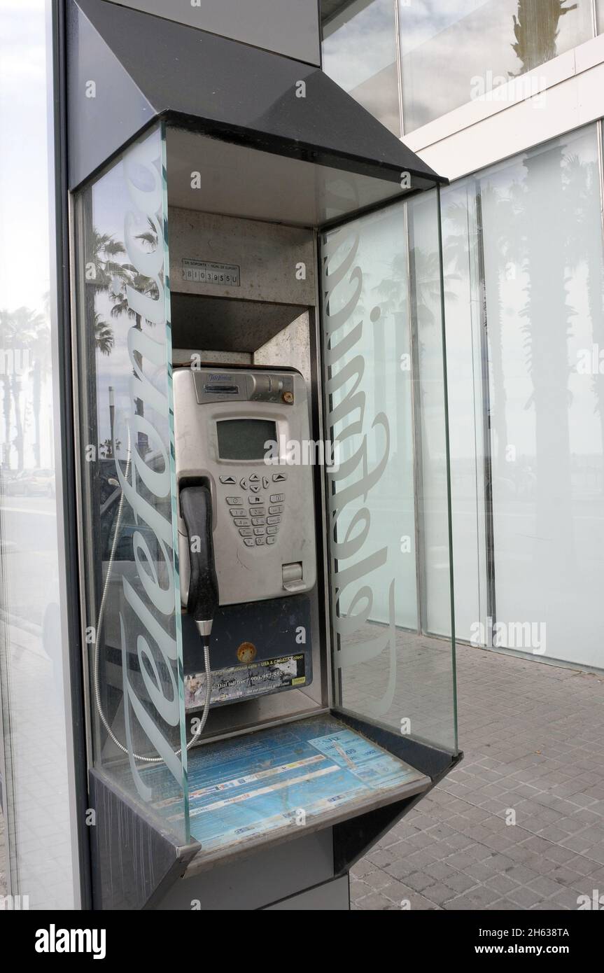 Phone Booth Spain High Resolution Stock Photography and Images - Alamy