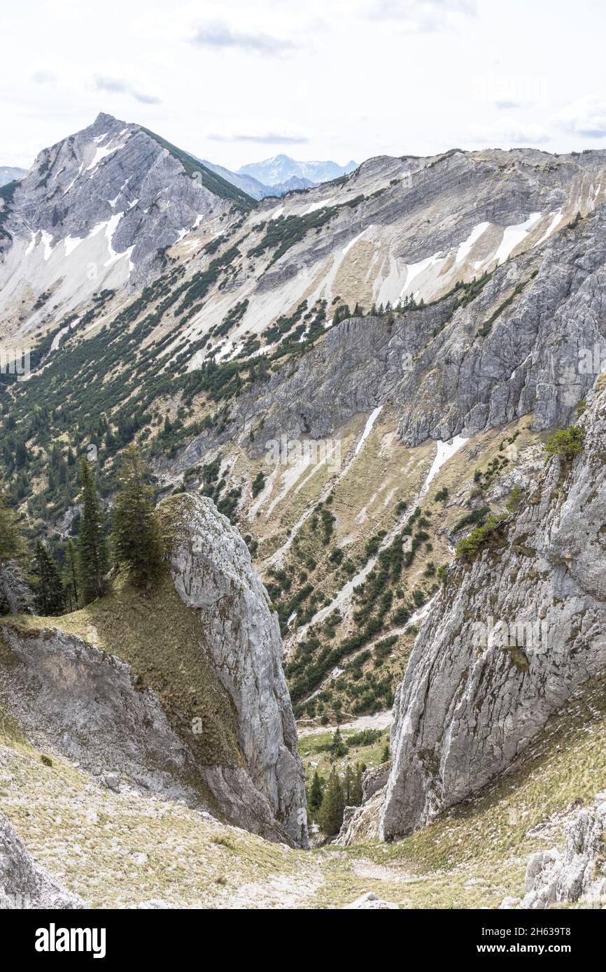 Of a crevice hi-res stock photography and images - Alamy