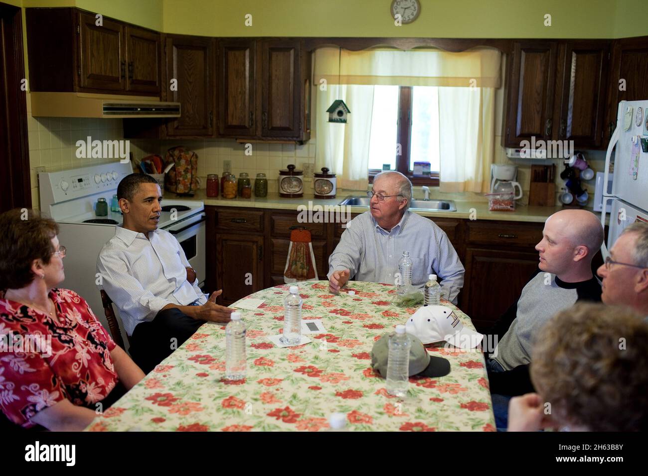 President family table hi-res stock photography and images - Alamy