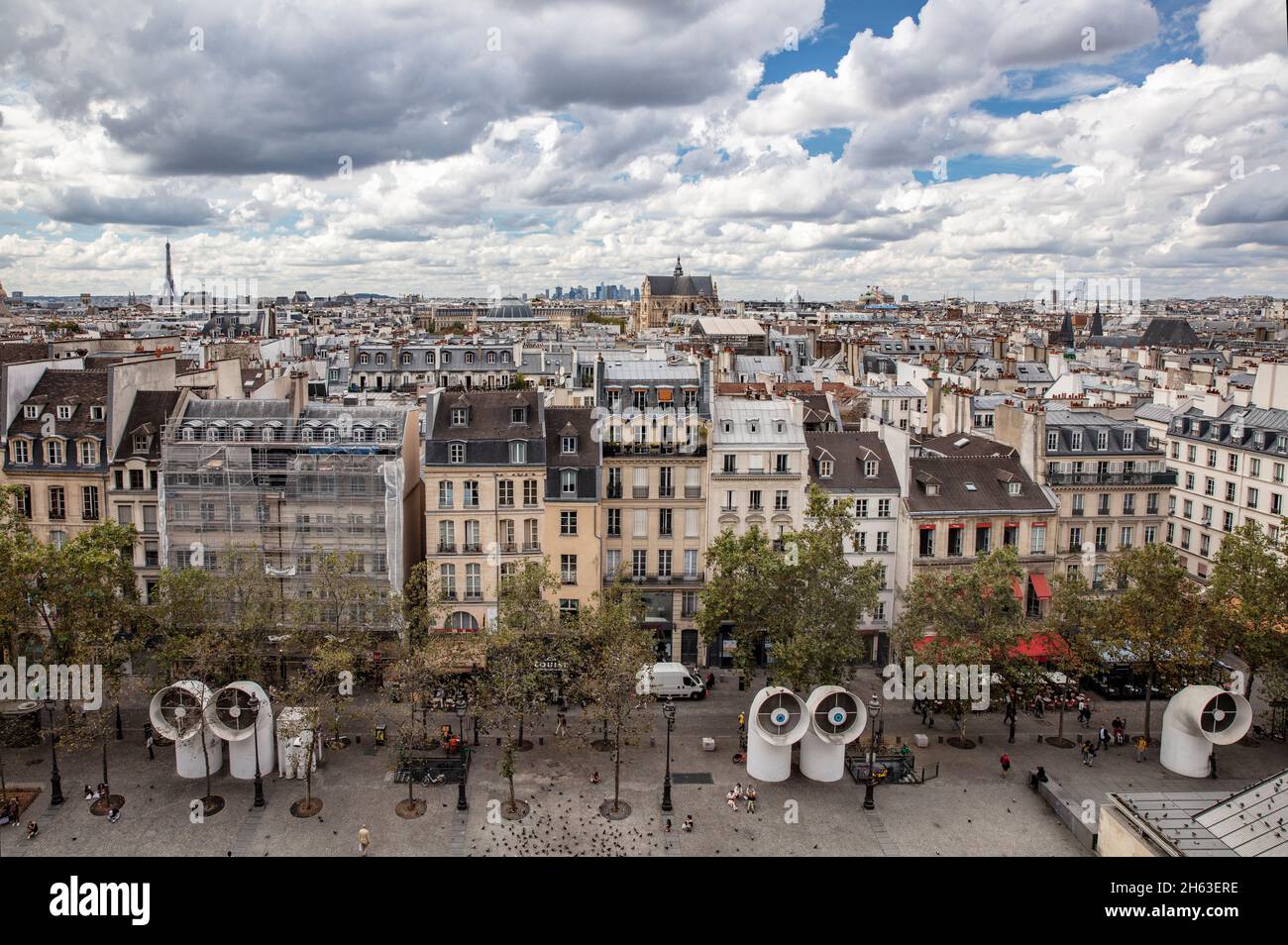 Old town paris hi-res stock photography and images - Alamy