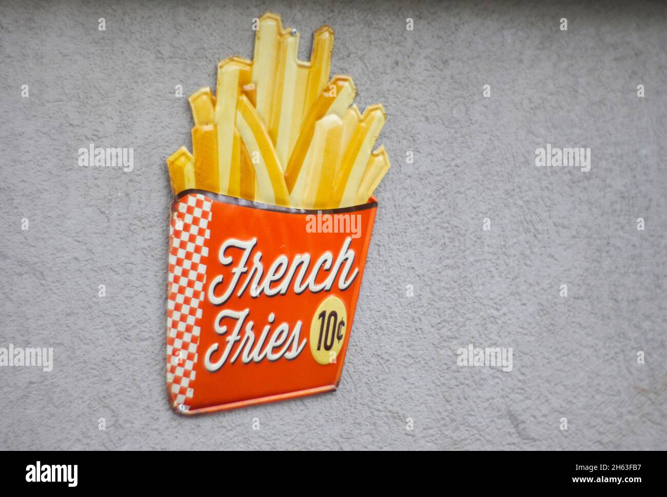Enamel advertising sign hi-res stock photography and images - Alamy