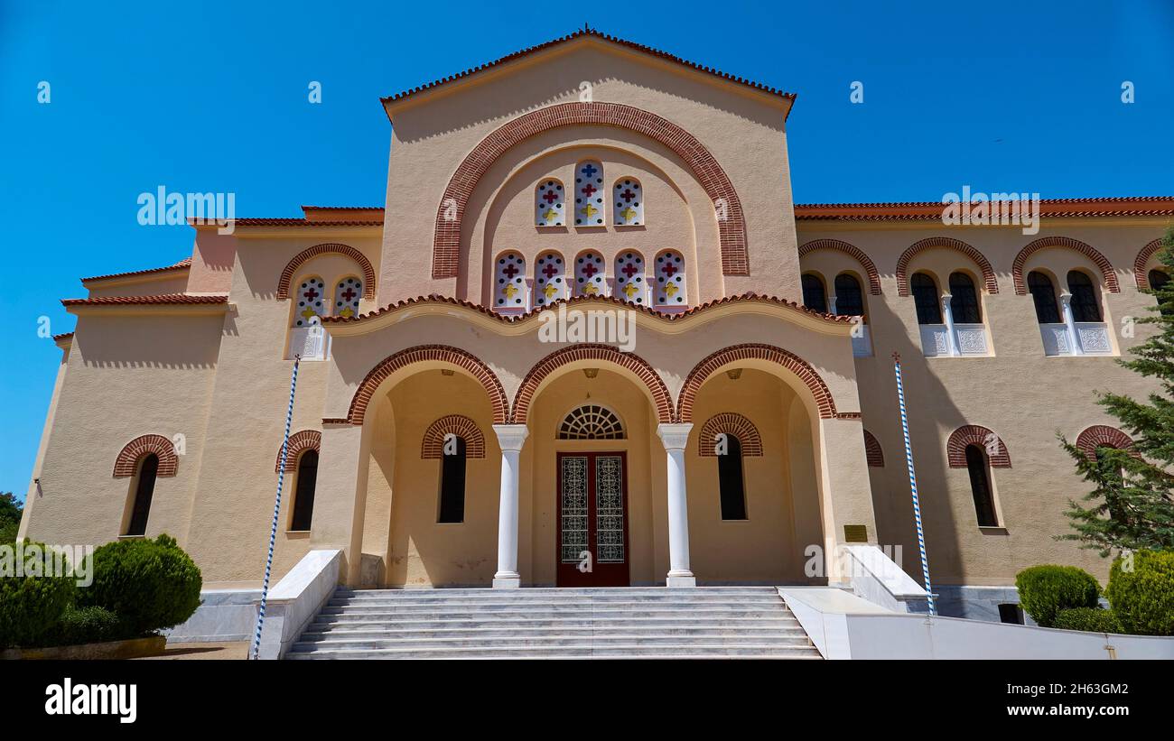 Gable columns hi-res stock photography and images - Alamy