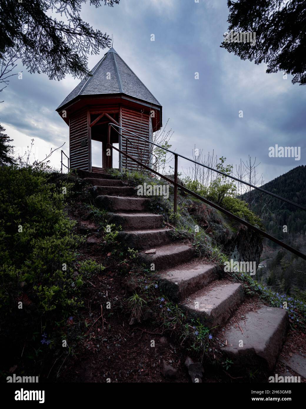 Black forest hut hi-res stock photography and images - Alamy