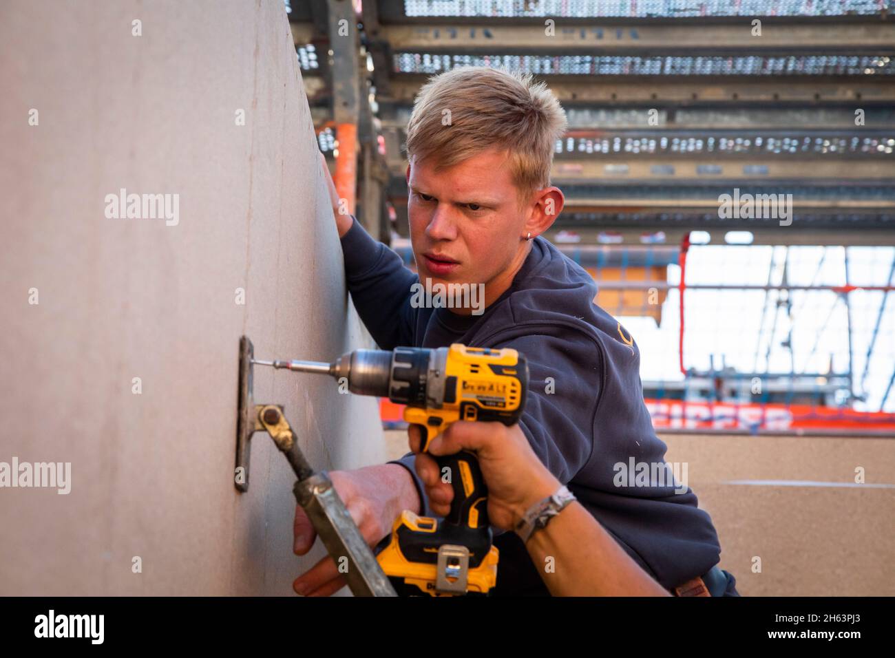 germany,bavaria,construction of a prefabricated wooden house,young ...