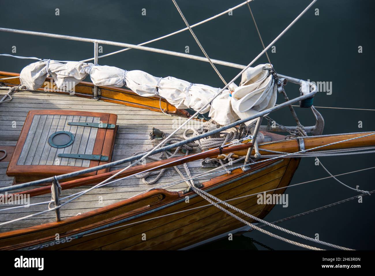 the bow of a classic wooden yacht Stock Photo - Alamy