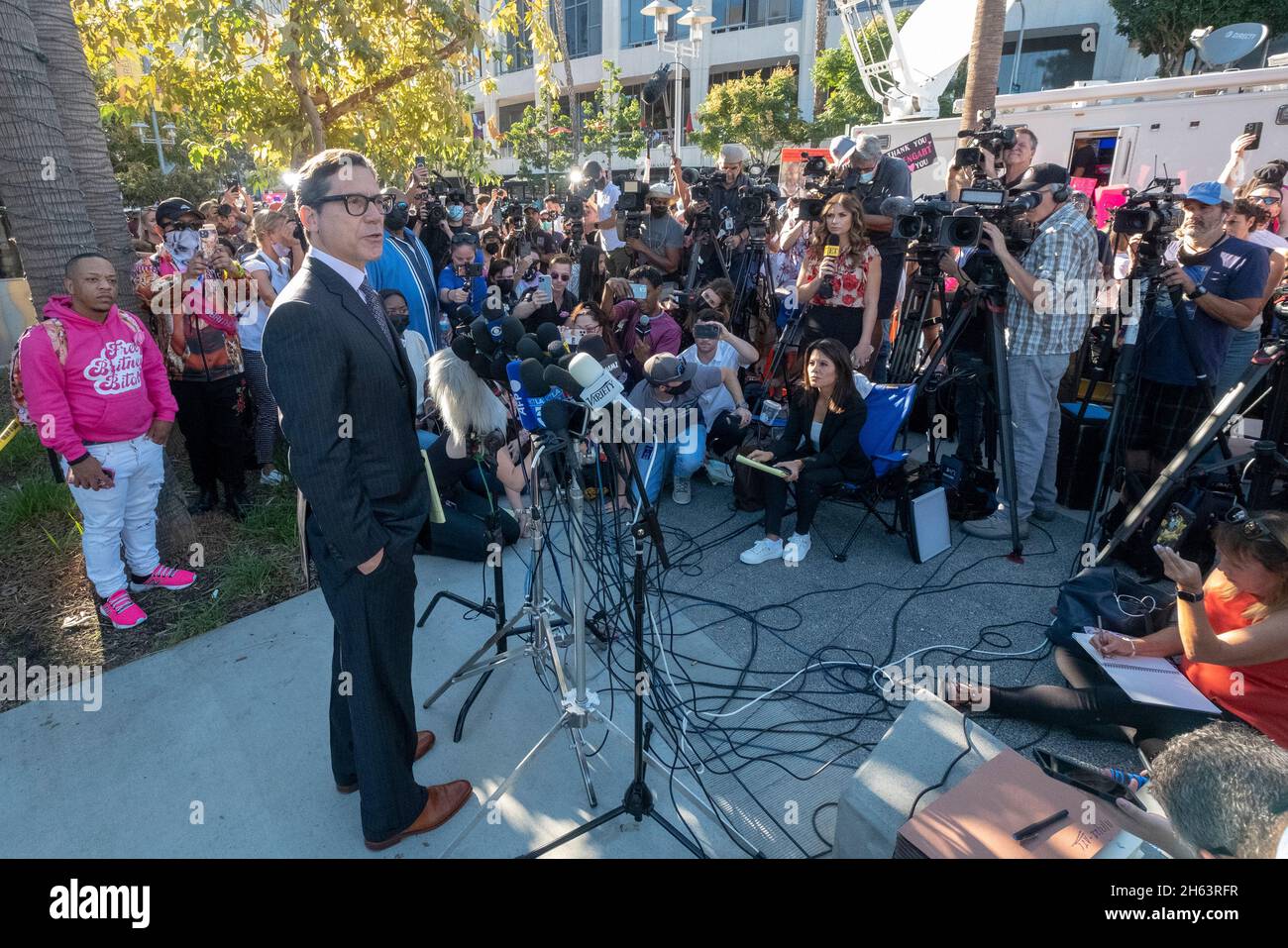Los Angeles, California, USA. 12th Nov, 2021. Matthew Rosengart ...