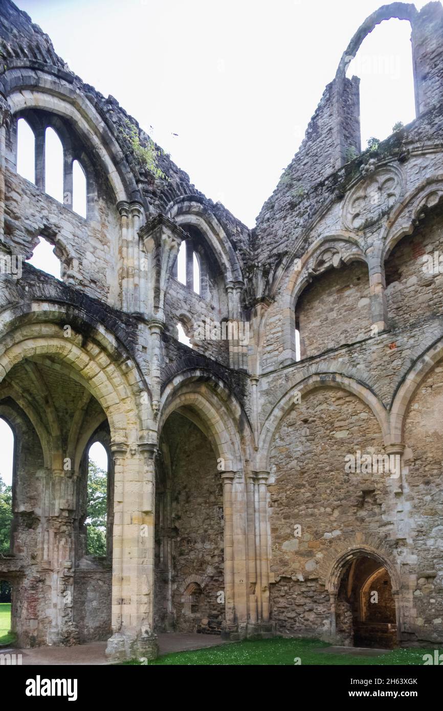 england,southampton,netley abbey,the ruins of netley abbey Stock Photo ...