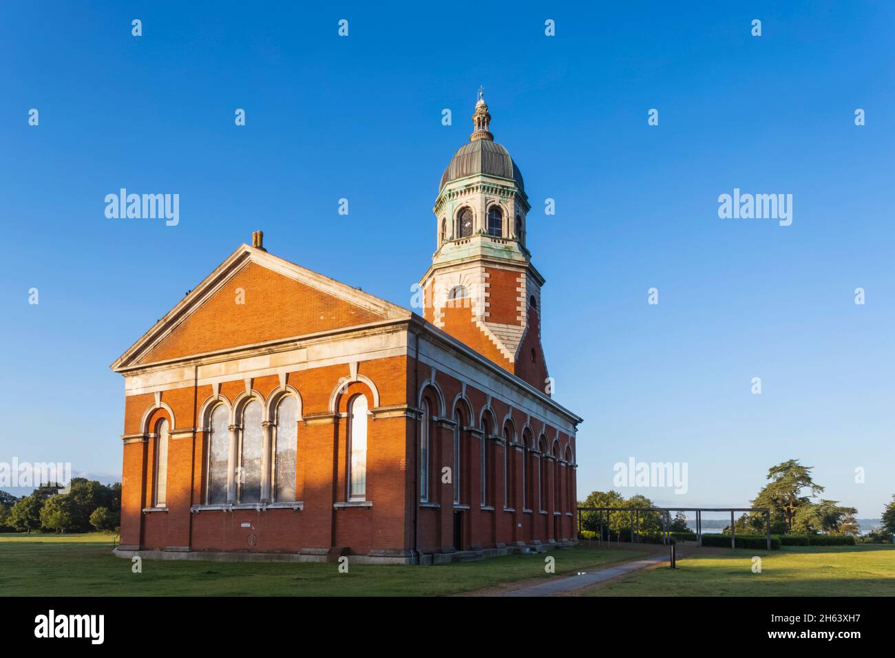 england,southampton,netley abbey,royal victoria country park,the chapel ...