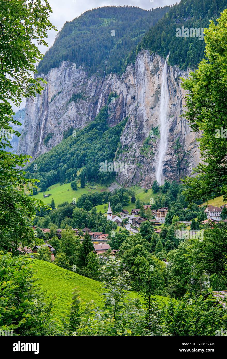 Waterfall lauterbrunnen valley bern switzerland hi-res stock ...