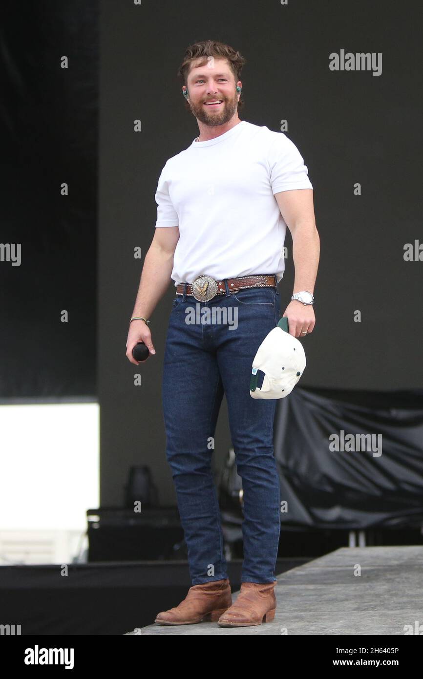 Chris lane singer hi-res stock photography and images - Alamy